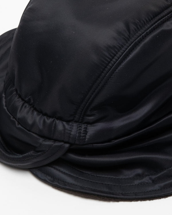 Cappello Lily Pad Nero di Found Feather, Meadow Online Store